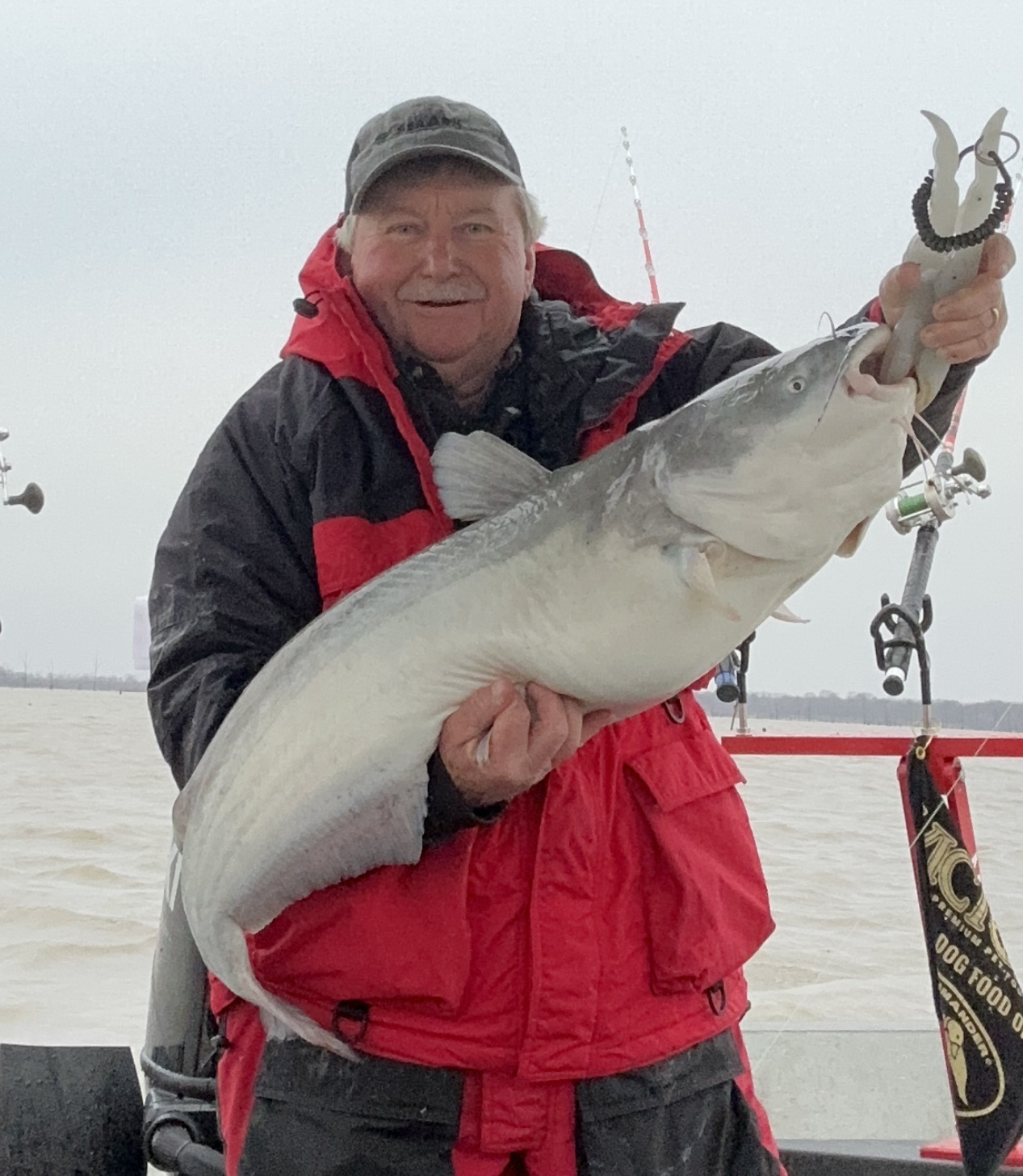 Cold Weather, Hot Fishing For Big Blue Cats By Brent Frazee - Catfish Now